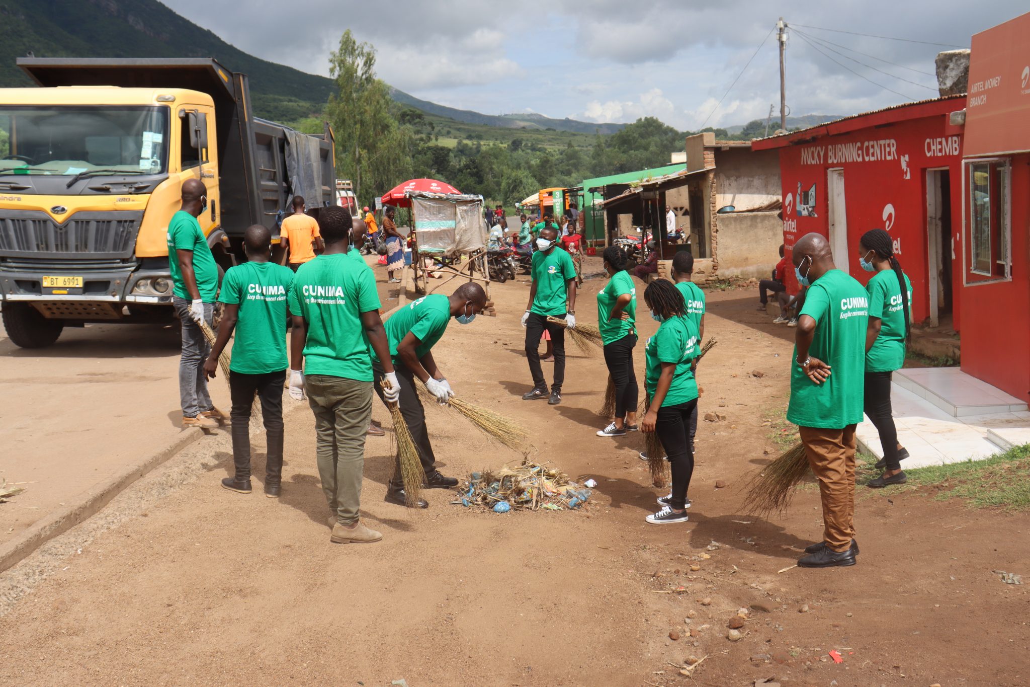 Catholic University Environmental Students Clean Campus, Local Markets ...